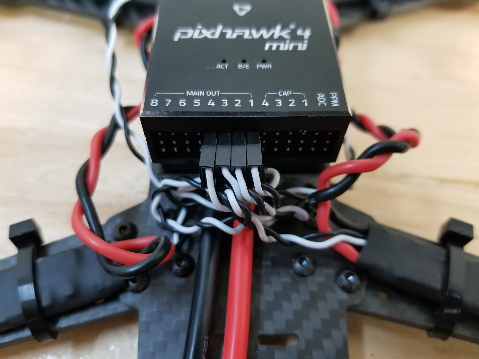 多旋翼 - QAV250 (Pixhawk4 Mini) - 《PX4 用户手册》 - 书栈网 · BookStack